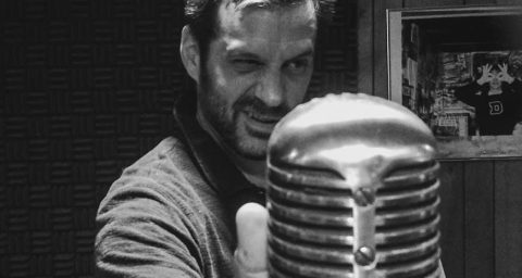 Niles Aims For The Moon With New Album - Weelunk