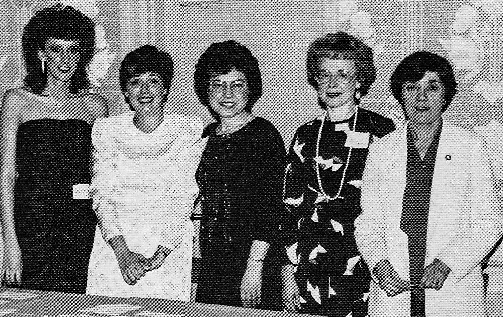 The Elby’s Empire: Part 2 - 9 Steps - Weelunk