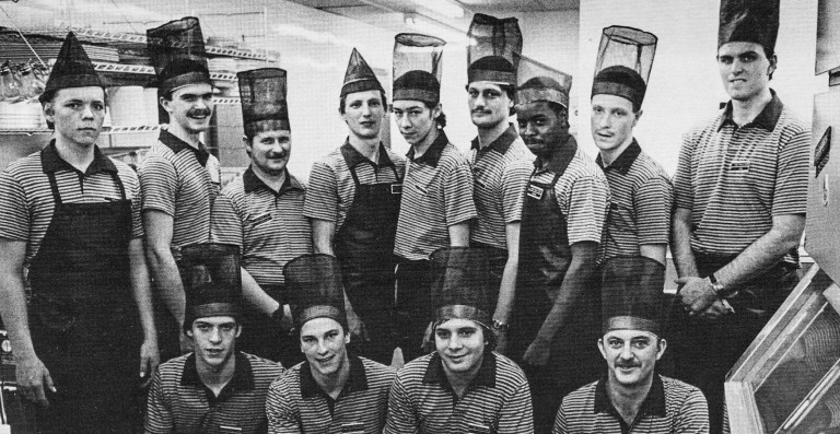 The Elby’s Empire: Part 3 - The Grub - Weelunk