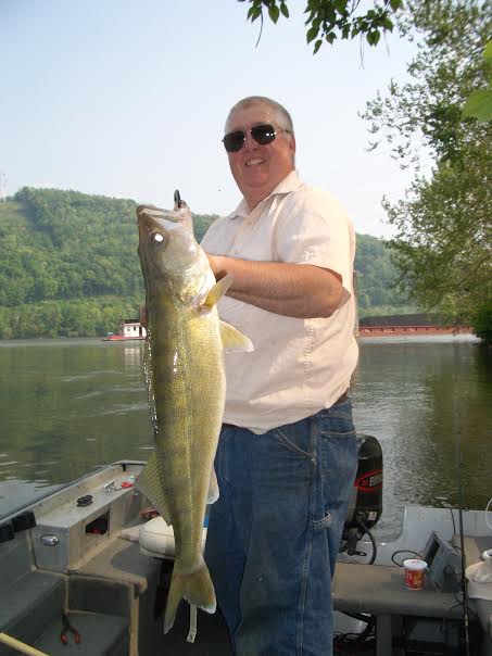 Catfish Fishing on the Ohio River - Weelunk