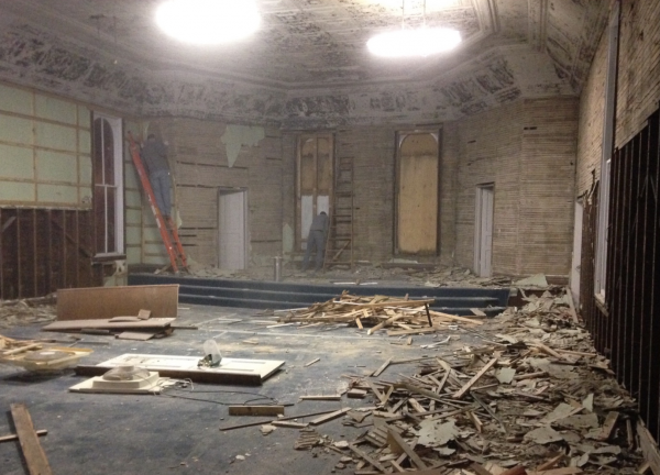 How One Couple Turned a $1 Church Into Their Dream Home - Weelunk