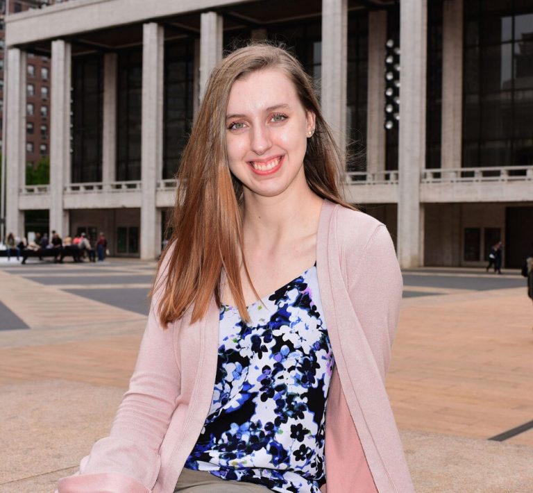 Show of Hands Returns This Month With Four New Entrepreneurs - Weelunk