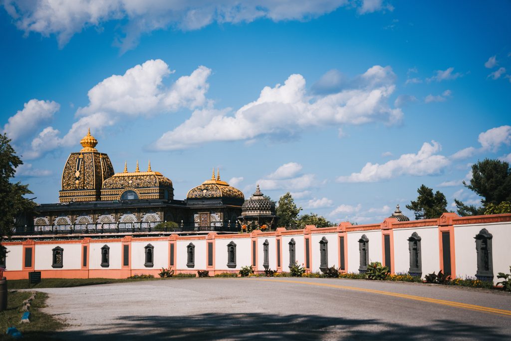 New Vrindaban: Home of the Palace of Gold - Weelunk