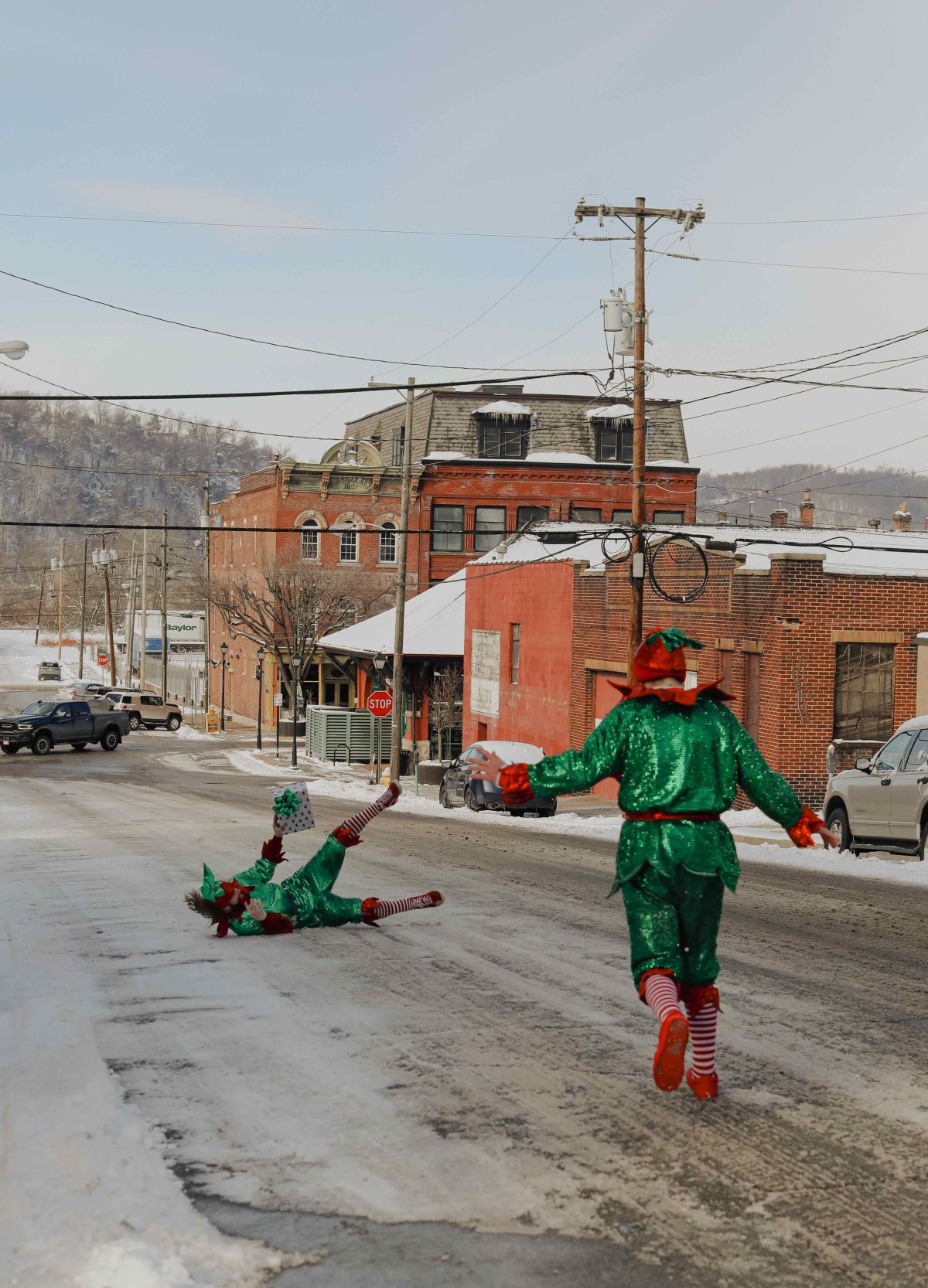 Elfin’ Around Wheeling - Weelunk