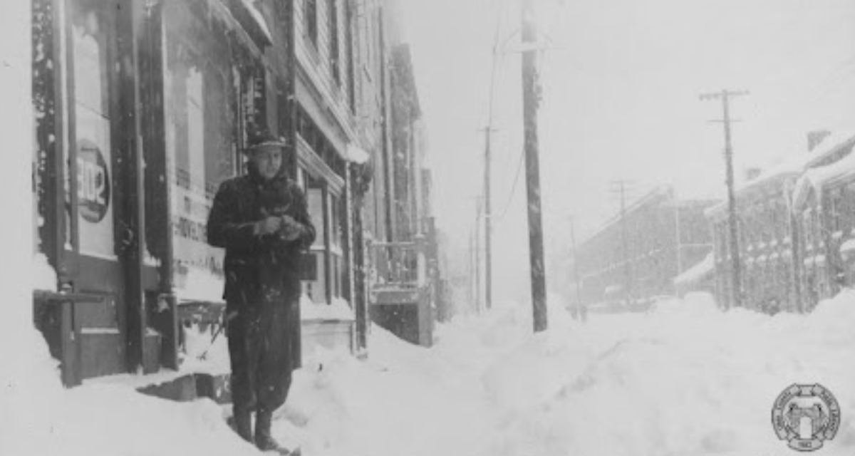 Looking Back at the Record-Setting Snow Storm of 1950 - Weelunk