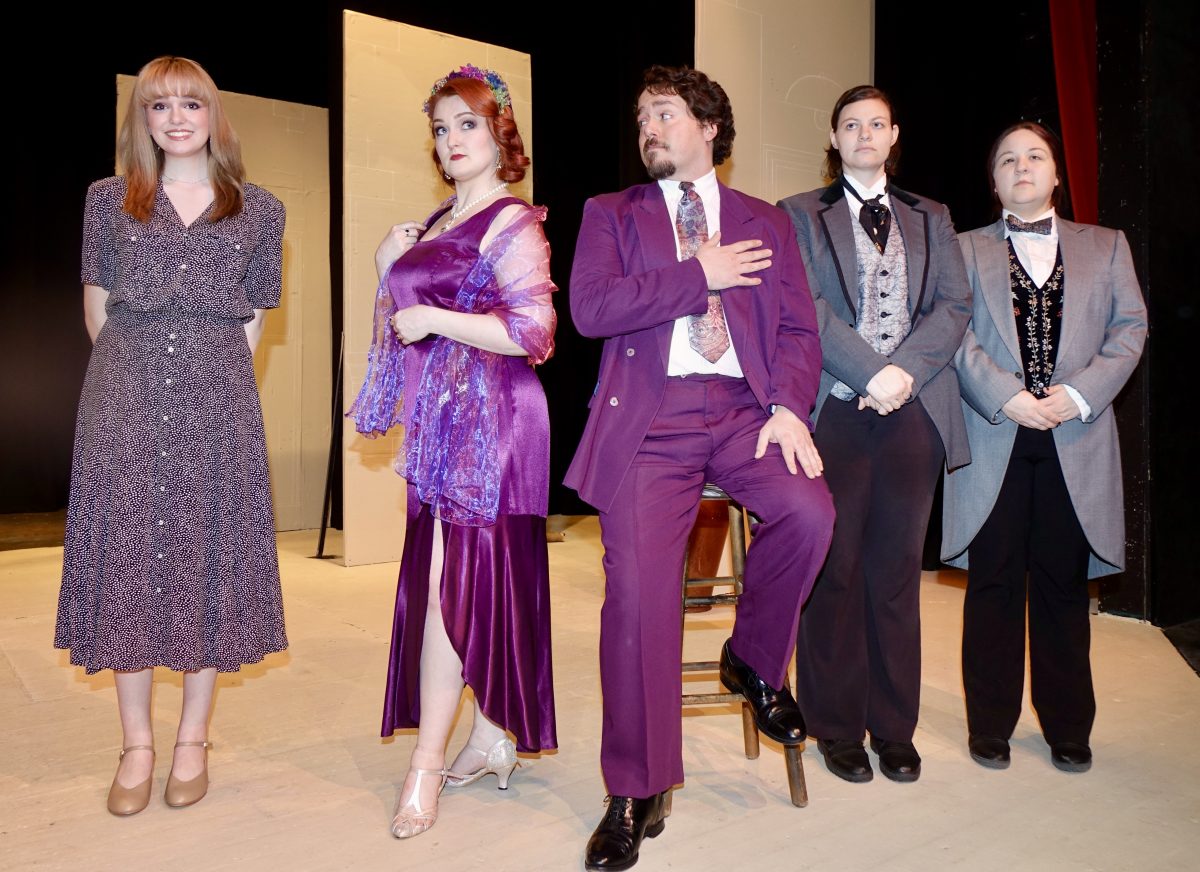 The Bard Returns to the Towngate Stage - Weelunk